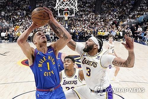 [NBA PO] ′요키치 32-12-7′ 덴버, 레이커스 상대 기선 제압 성공